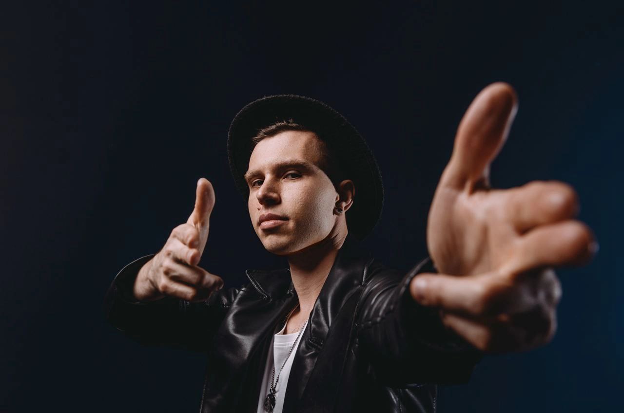 SHYMAN презентує пісню про незламних українців