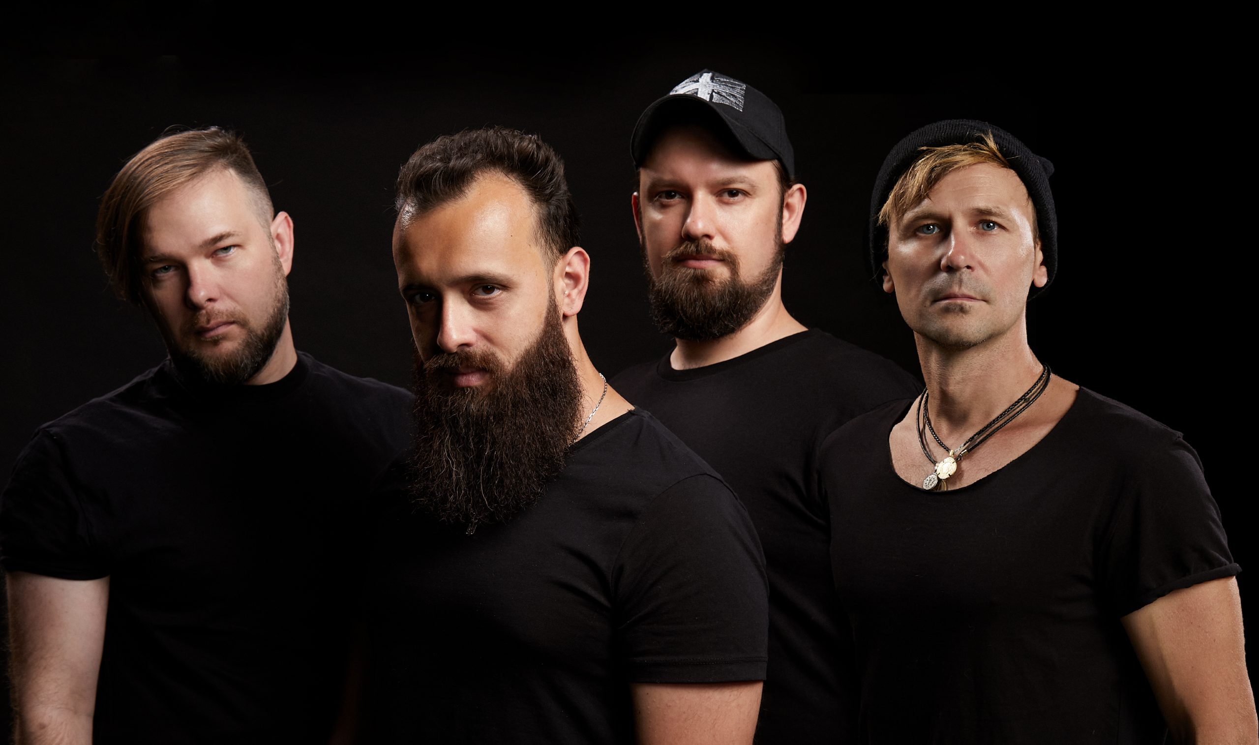 Grandma's Smuzi з україномовною адаптацією треку Linkin Park